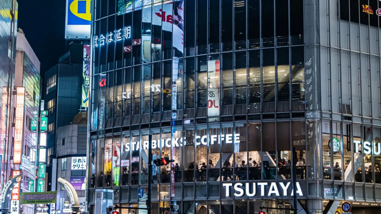Shibuya Scramble Crossing: Tokyo’s Most Famous Intersection